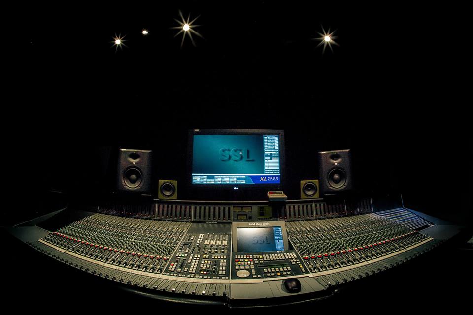 The Los Angeles Recording School Campus - The Los Angeles Recording School